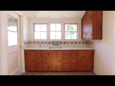 221 THOMPSON AVE, GLENDALE, CA 91201