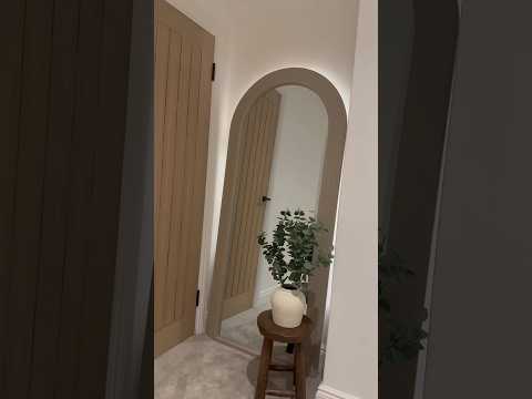 Evie Ridged Arch Lean To Mirror