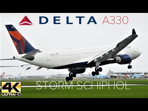 DELTA A330 SPECTACULAR STORM LANDING @ AMS Schiphol 4K