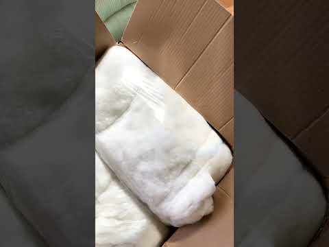 Revive your old sofa cushions with this handy little trick ☁️ 📸@apartmenttherapy