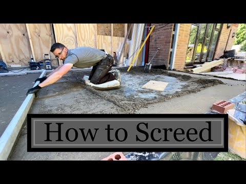 How to Floor Screed with sand and Cement by hand - Beginners guide - plastering guru