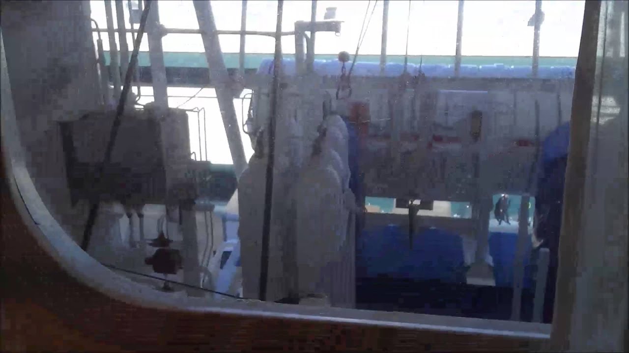 Cabin E303 - Oceanview Obstructed - Emerald Princess