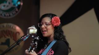 tmentertainment.biz - Amanda Ashley