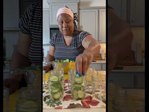 Simple & Easy Dill Pickles
