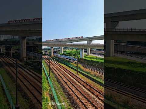 Malaysia Train. 🚂 🇲🇾-MRT-LRT-ERL-KOMUTER #fahmieizwan #kualalumpur #malaysia #kualalumpurmalaysia