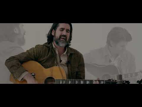 The Band of Heathens - Don't Let The Darkness - Infinite White Room Acoustic Duo (4K)