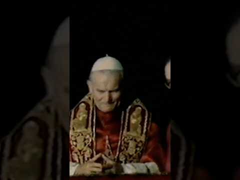 20 years after the death of John Paul II: A new (and revolutionary) model of Pope