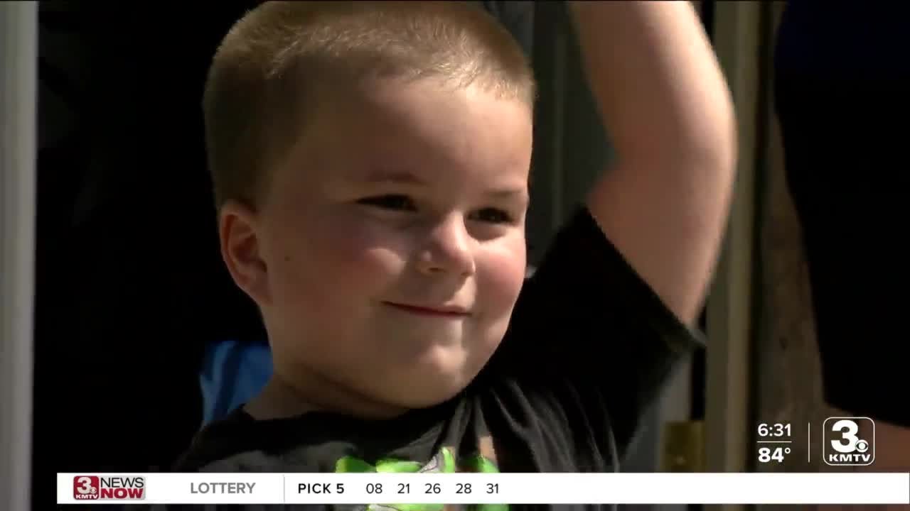 Students at Plattsmouth Elementary took learning outdoors to tackle 'nature deficiency'