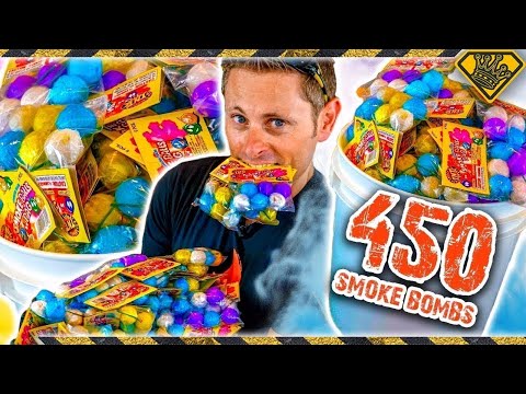 Experiment: Lighting off 450 Smoke Bombs! King Of Random Tests How To Make The Biggest Smoke Bomb