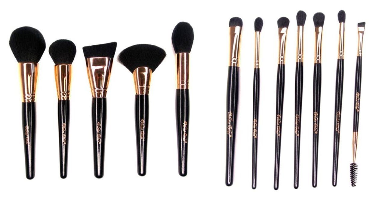 REVIEW of the Violet Voss Rose Gold Brush Set