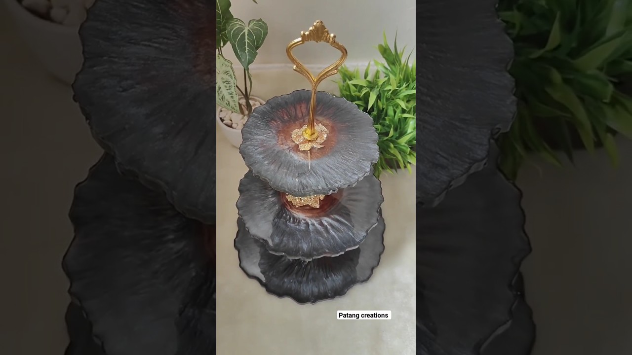 Resin Three Tier Cake Stand. Great way to display and serve cake slices, muffins and cupcakes.