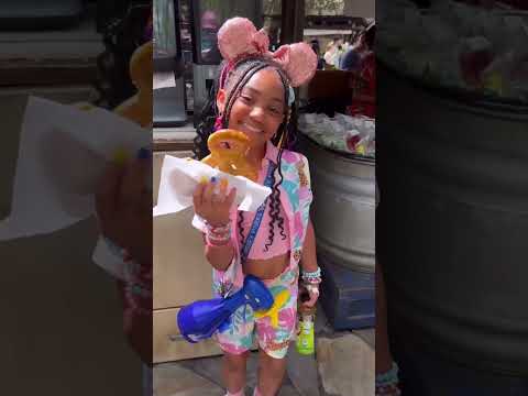Hakuna Matata IT MEANS NO WORRIES FOR THE REST OF YOUR DAYS π₯°ππ½π₯ DISNEY AMIMAL KINGDOM ππ¦