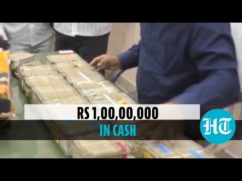 Watch: Rs 1 crore in cash found in car in poll-bound Tamil Nadu by flying squad