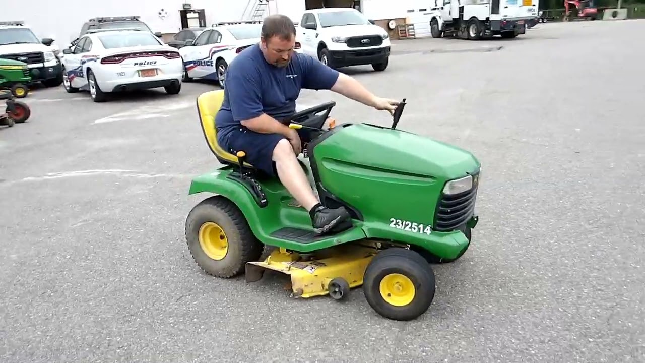 GovDeals: 2010 John Deere lawn tractor mower
