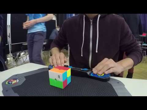 Official 2.15 2x2 average | Monnem City Cubing 2017 | Linus Buck