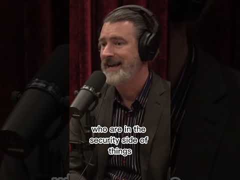 Joe Rogan & Peter Zeihan โ Russians 7 Times They Went On The War Path Since 1999