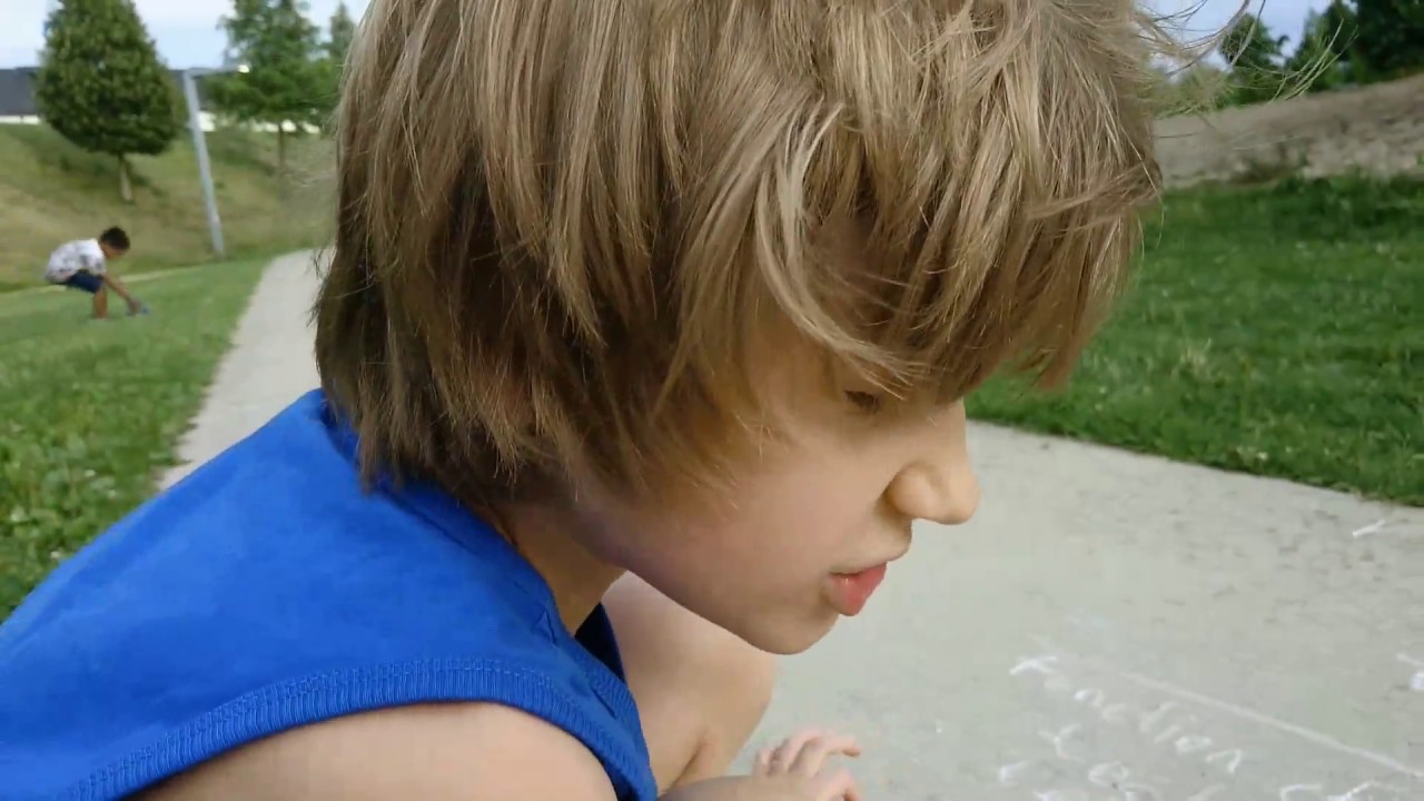 Simon calculating Circle-Rectangle Intersection