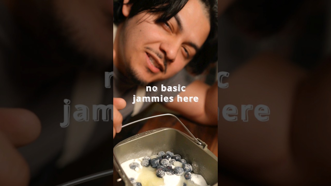 Jam in a bread machine? Bready to eat my jammy. #jam #jelly