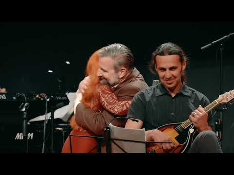 Field Commander C. the songs of Leonard Cohen (live in der Liederhalle Stuttgart)