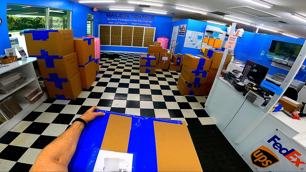 my BUSIEST week of 2026 | Fedex/UPS pack-and-ship store POV | Final chance to enter the giveaway