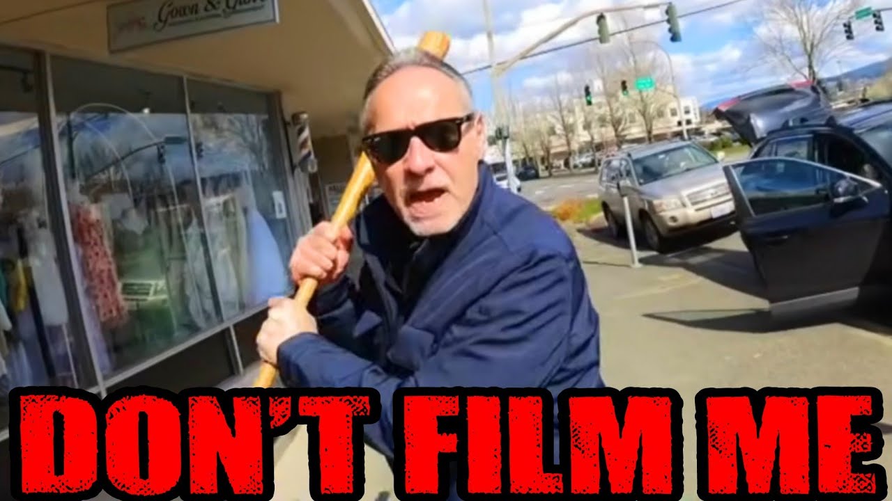 KAREN FREAKSOUT OVER CAMERA AND ATTACKS FIRST AMENDMENT AUDITOR | First Amendment Audit