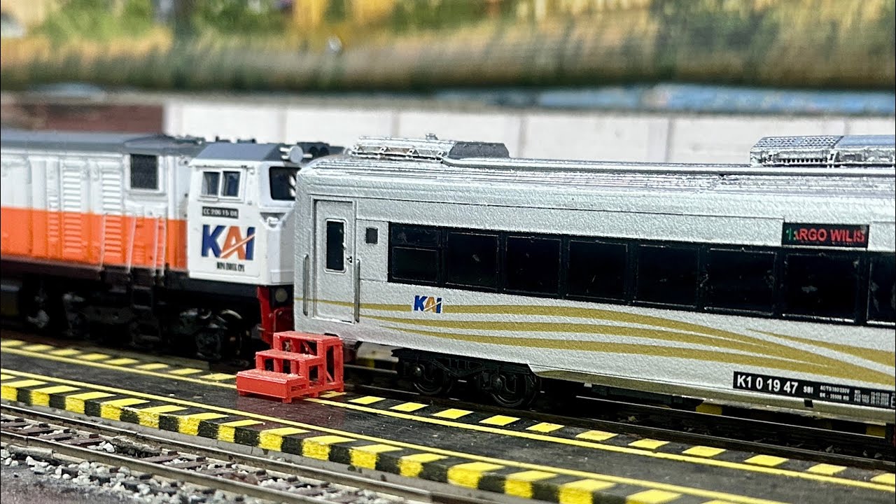 Unboxing & Assembling the Argowilis Train Toy Similar to the Original, Executive & Cargo Panorami...