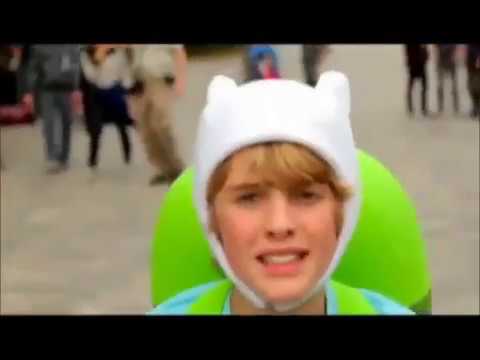 What time is it meme