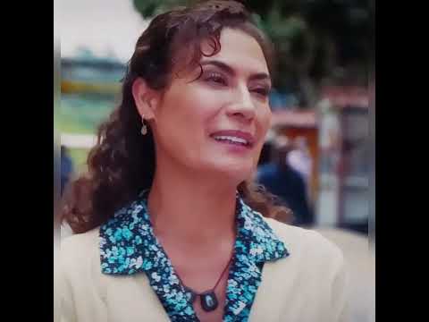 CAFE CON AROMA DE MUJER LA GRAN ACTRIZ KATHERINE VELEZ COMO CARMENZA
