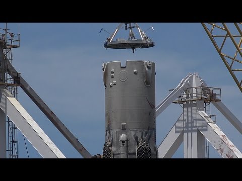 SpaceX - JCSAT-16 - In Port - YouTube 4K - 08-17-2016
