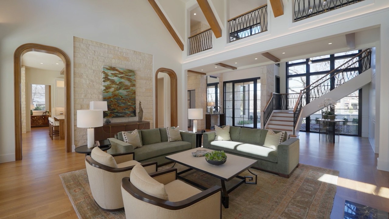 Step Inside: A Residence of Warm Modern Elegance