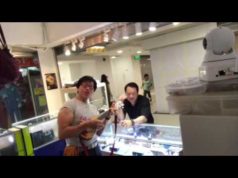 Buying Diamond rings in Singapore.