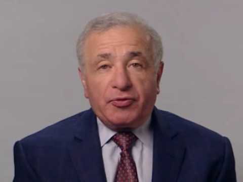 What are the causes of Parkinson's disease? Are there disorders that have similar symptoms?