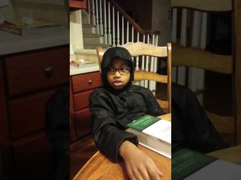 Joshua saying his Bible verse in Spanish