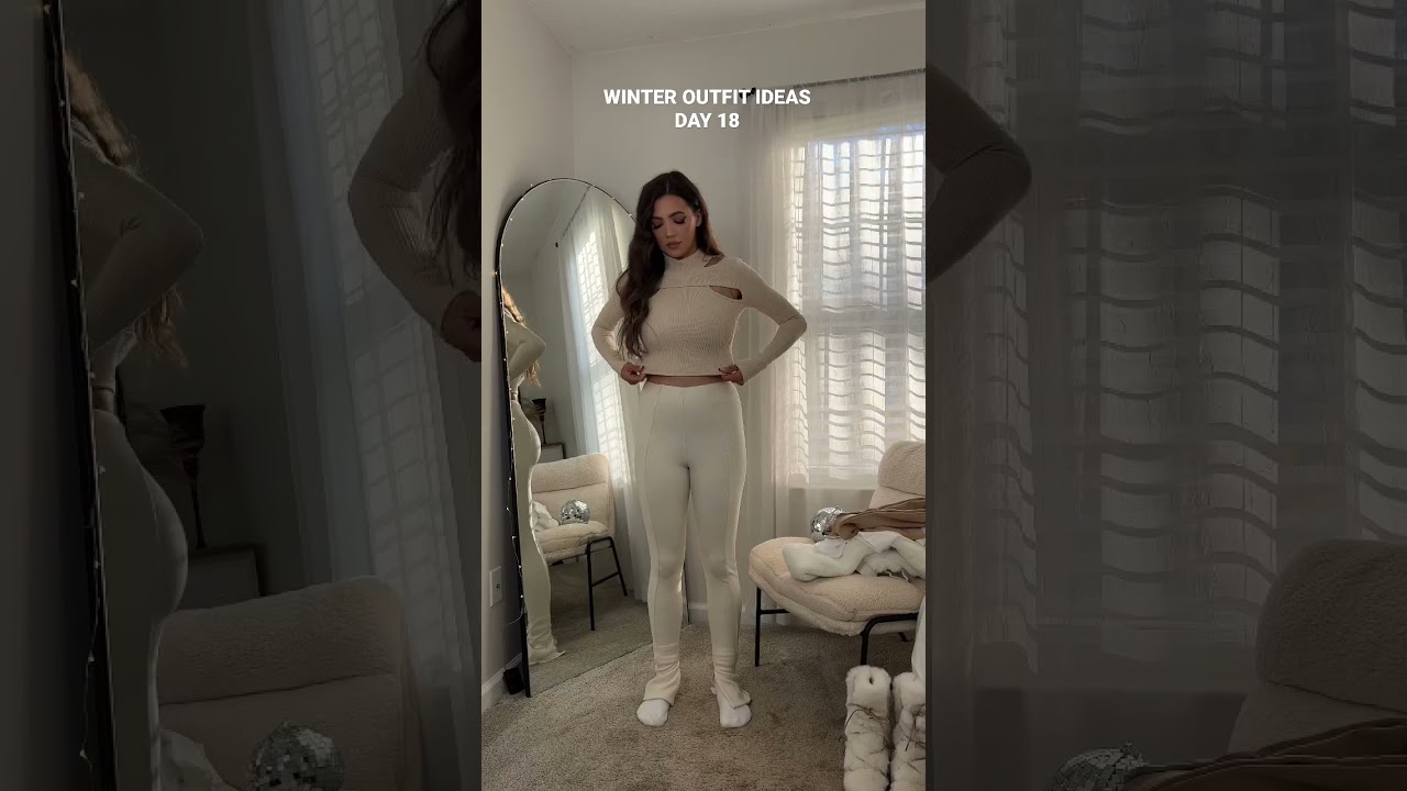 Winter outfit ideas day 18 | ice skating | fleece lined tights #shorts