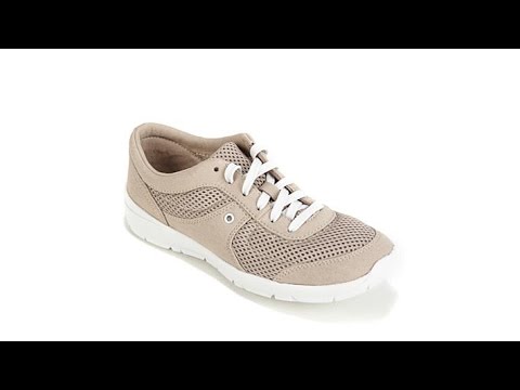 easy spirit GoGo LaceUp Sneaker