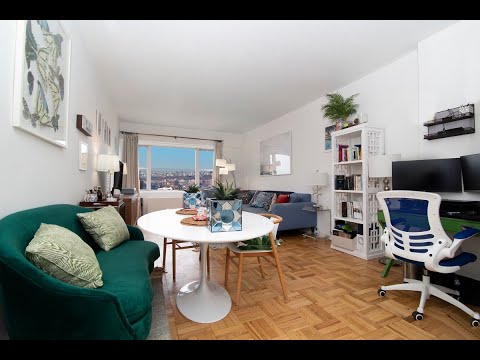 Apartment 34D @ 60 East 8th Street, New York, NY 10003 - 1br/1ba