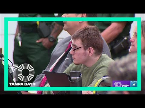 Parkland jurors tour scene of the crime