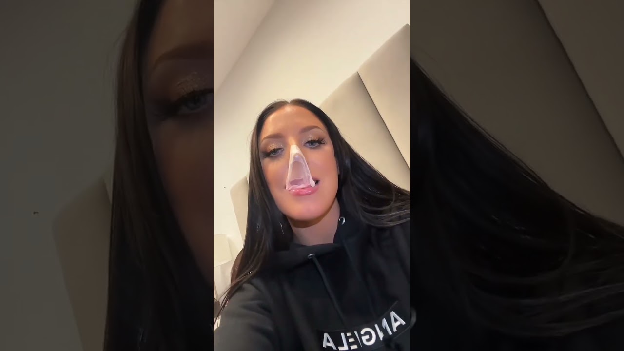 Eat gum with Angela white