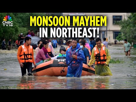Downpour Leads To Massive Waterlogging | Rescue Ops Underway | N18V | CNBC TV18