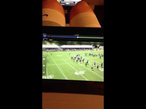 Brad Wing punts 53 yards 5.4 hangtime