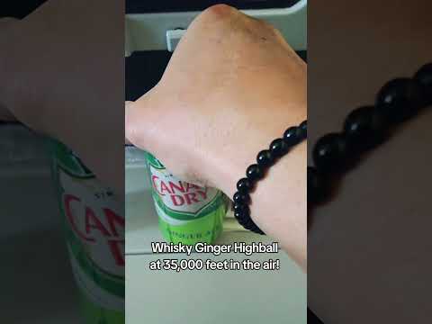 Whisky Ginger Highball at 35,000 feet #whiskeylover #whiskeyhighball #gingerhighball #jimbeambourbon