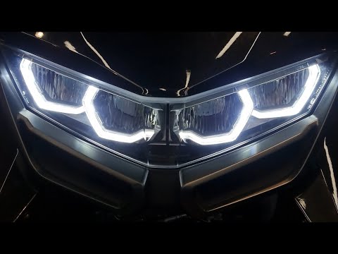 The all-new 2023 BMW C 400 GT TRIPLE BLACK