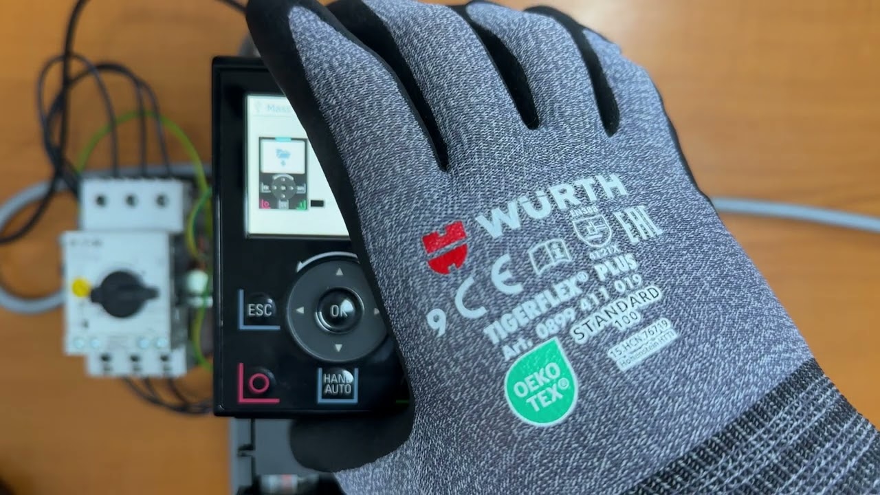 Intelligent Operator Panel (IOP-2) Firmware Upgrade on SIEMENS SINAMICS G120