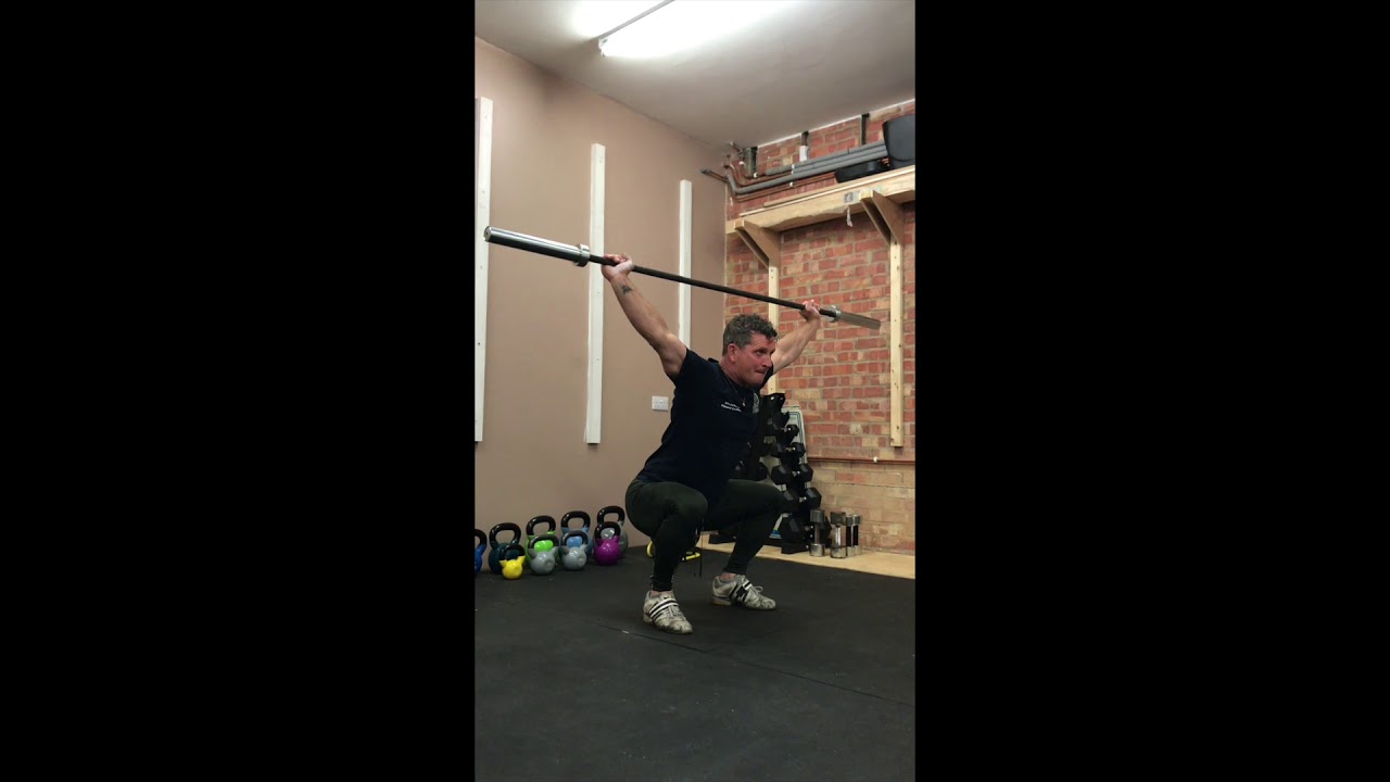 Snatch overhead isometric hold SN24