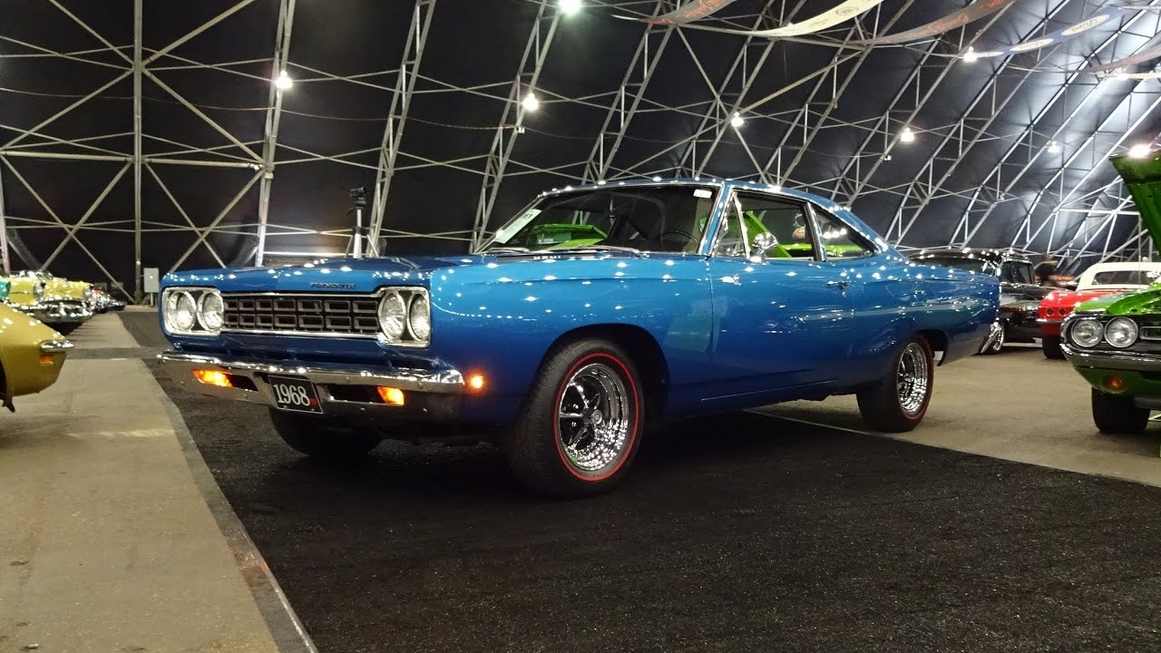 1968 Plymouth Road Runner in Blue & 426 Hemi Engine Sound 4 Speed on My Car Story with Lou Costabile