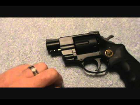 Titan Tiger revolver