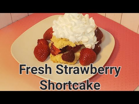 Tis the Season! Strawberry Season!