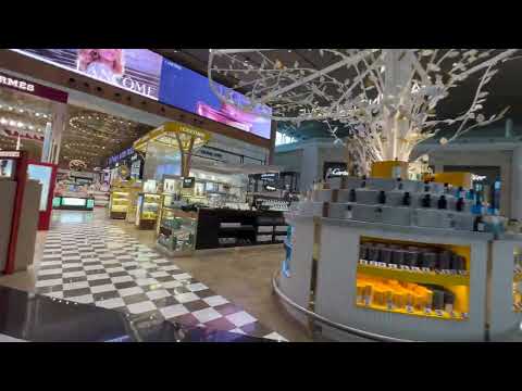 CDG: Discover Terminal 2E-K of Paris. (Charles de Gaulle Airport)