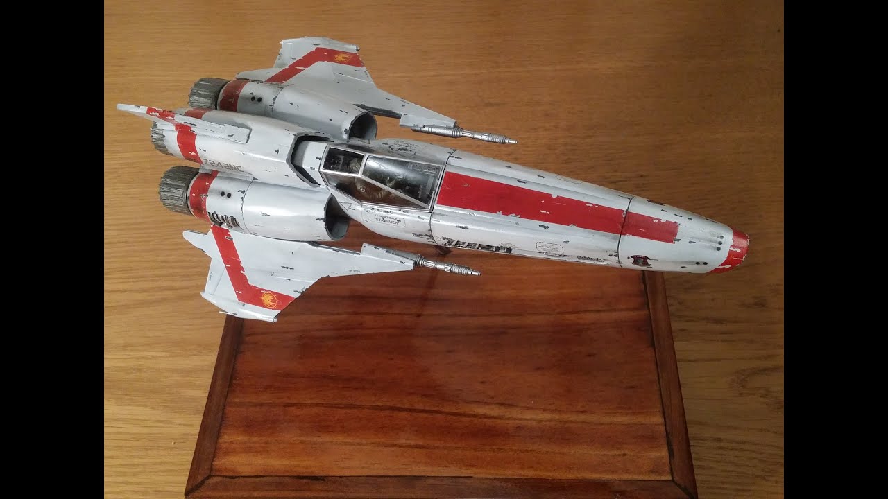 Moebius Models Battlestar Galactica Viper Mk 2 1/32 Scale kit and build review
