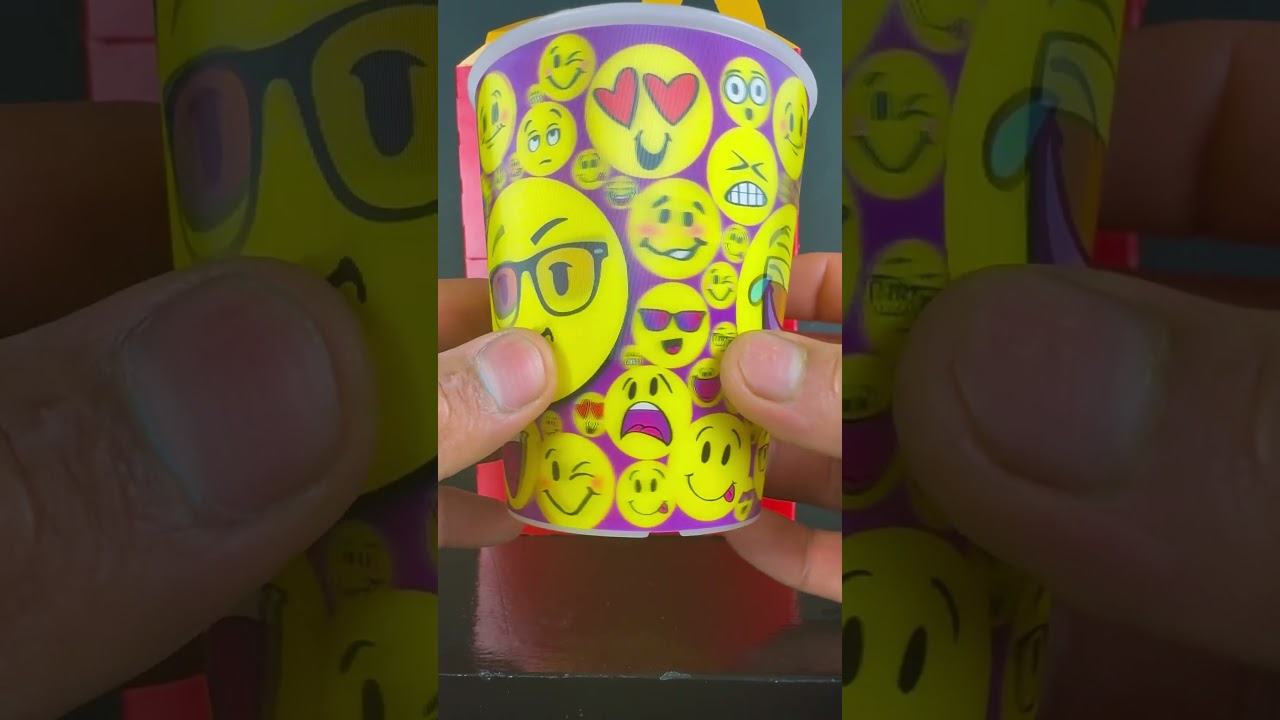 Cajita feliz de McDonalds, vasos de colección Emoji 🫢